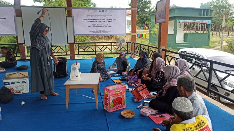 Gandeng BRGM, PHR Edukasi Warga Rohil untuk Pengelolaan Sampah dan ...